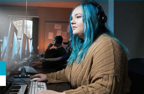 Ellie Hazel Birks Sound Designer Soundlister Com