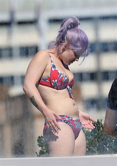 Bikini Flaco Kelly Osbourne