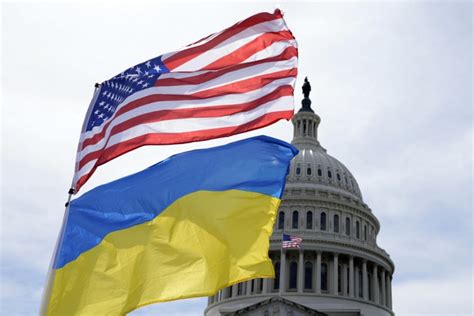 Nyt США робить жорсткішою угоду про корисні копалини Претендують на