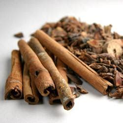CINNAMON BARK OIL - Natural & Untreated - Cinnamomum zeylanicum