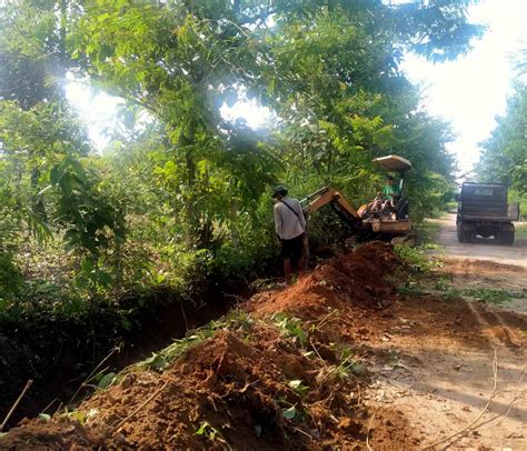 ပိုင်ကျုံမြို့ အမှတ် ၅ ရပ်ကွက်၌ စည်ပင်သာယာရေးအဖွဲ့၏ ဖြည့်စွက်ရန်ပုံင