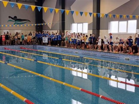 Калуські плавці здобули на турнірі 14 медалей ПІК ПІК