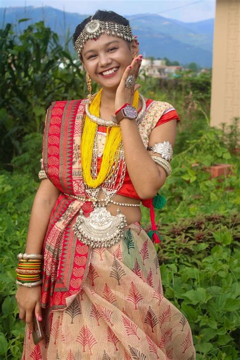 Tharu Cultural Dress Glamour Pics Photo Pose Style Best Poses For