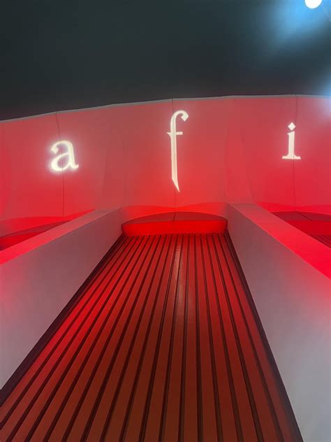 Sts Show Rafireinside