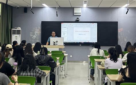 朱宇波博士解读“未来教师如何学做教育研究”