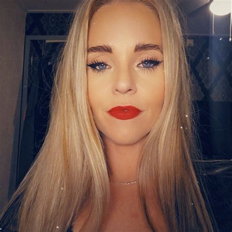 Tammie Tammienimma Snapchat Stories Spotlight And Lenses