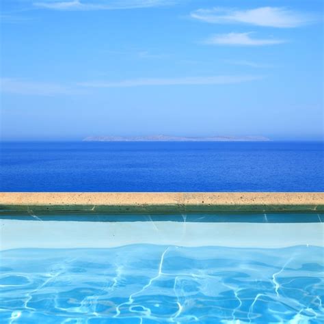 Premium Photo Seascape View From Pool Side