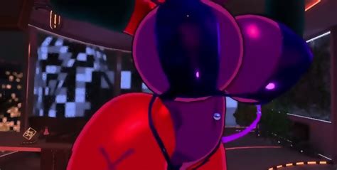 Thick Devil Puppet Bailando Eporner