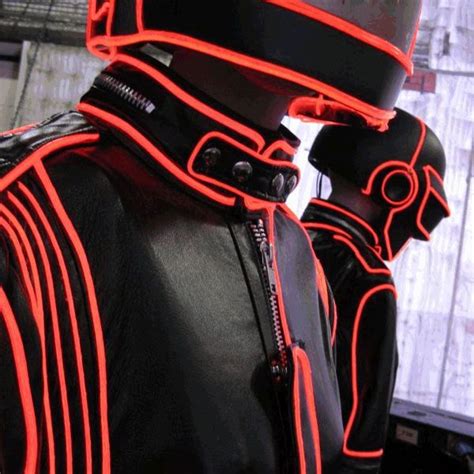 Daft Punk Alive 2007 Daft Punk Capes Daft Punk Gloves