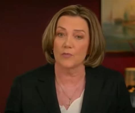 Julia Holcombs Instagram Twitter And Facebook On Idcrawl