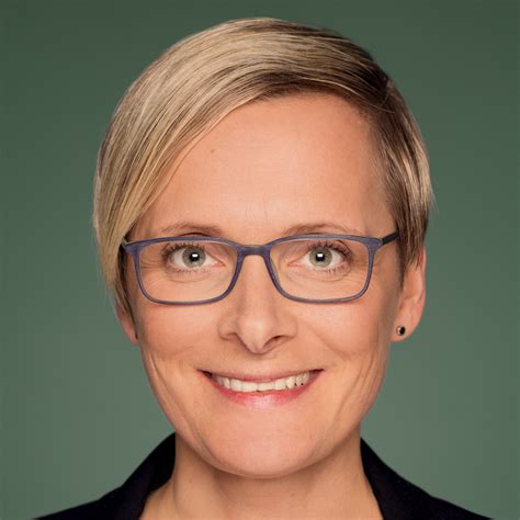 Anja Westphal Expertin Hr Controlling Db Fahrwegdienste Gmbh Xing