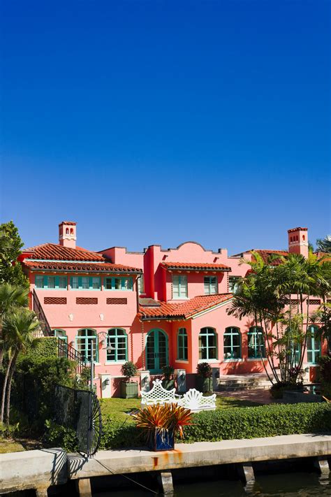 Mansion Free