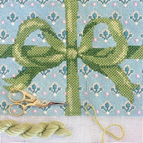 Blue Bow Needlepoint Canvas And Kit Needlepoint Designs Needlepoint Patterns Needlepoint