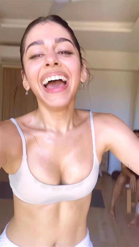 Alaya F : r/faptodesiactress