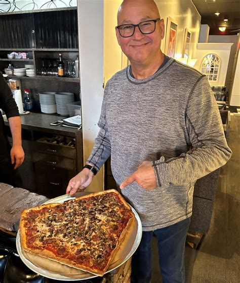 Guardians Manager Terry Francona Works On Pizza Cooking Skills ‘tito Pie Coming Soon