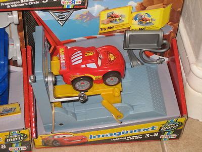 Imaginext Lot Of 5 New Cars 2 Playsets Mcqueen Mater Finn Francesco