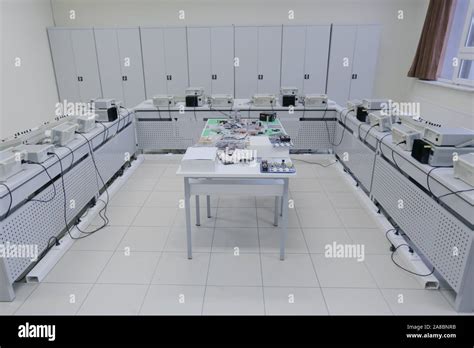 Electrical Engineering Lab Equipment At Eric Doug Blog