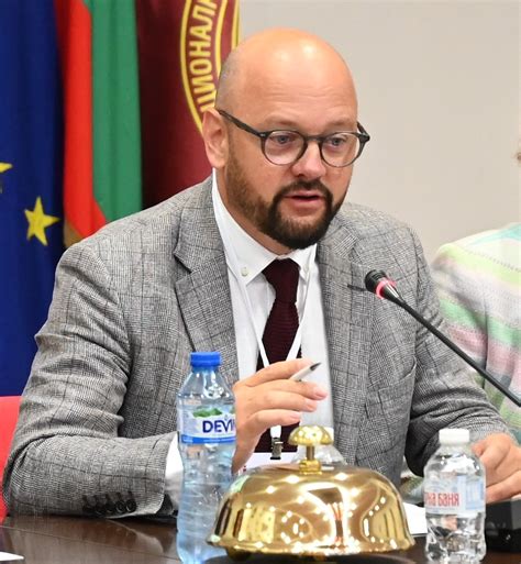 УНСС Ректорът на УНСС основен лектор на Xviii Международна