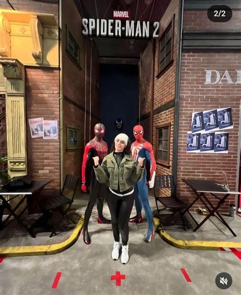 With Spiderman Rstefaniasassano With Spiderman Rstefaniasassano