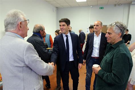 Aurélien Pradié En Campagne En Charente Pour La Présidence Des Républicains Charente Libre Fr