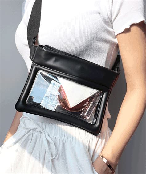 방수클러치당일발송 3중 잠금 투명 방수 끝판왕 봉인 방수팩 방수클러치 힙색5color 에이블리