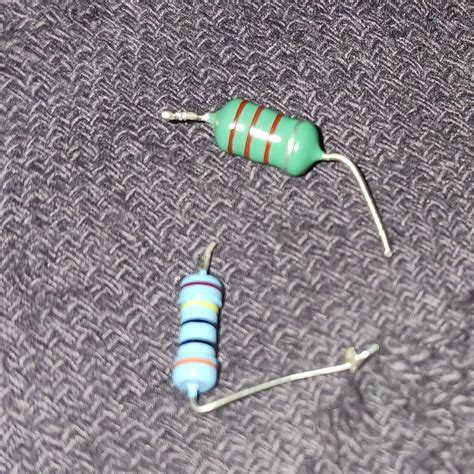 Identification Need Help Identifying Resistors To Use As A Substitute