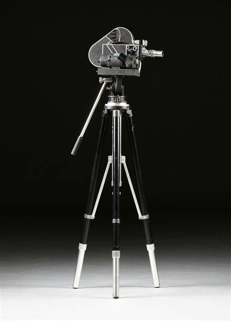 Lot A Vintage Movie Camera CinÉ Kodak Special Circa 1940