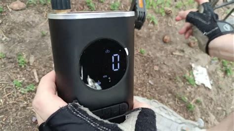 Насос аккумуляторный для автомобиля, мотоцикла, велосипеда Car Air Pump ...