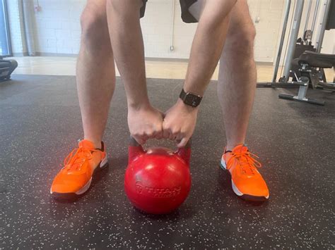 How To Do The Kettlebell Around The World Expert Tips Garage Gym Reviews
