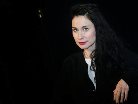 Konstrakta Objavila Novi Singl Zabava