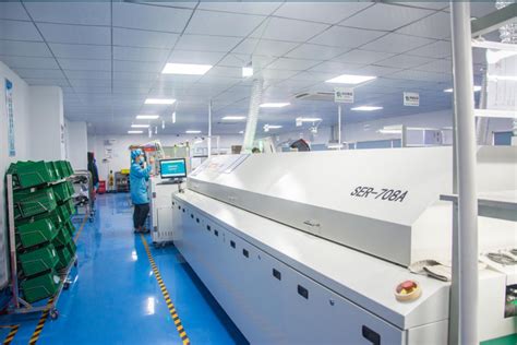 深圳市荣新电子科技发展有限公司 pcb打样 pcb小批量 pcb大批量 smt贴片 元器件采购一站式服务工厂