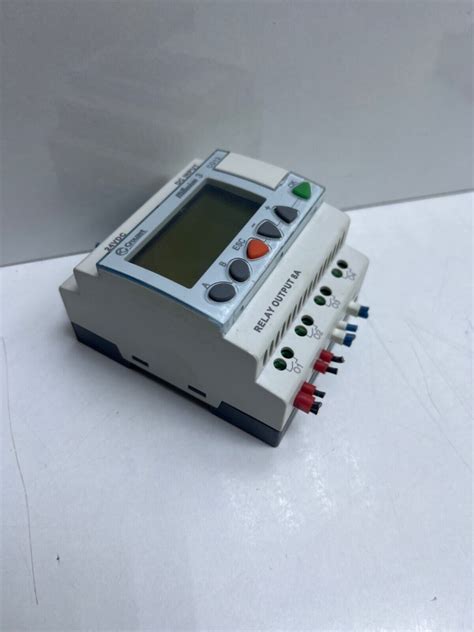 crouzet millenium3 cd12 plc programmable logic controller smart relay