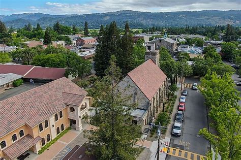 13 Cutest Small Towns In California