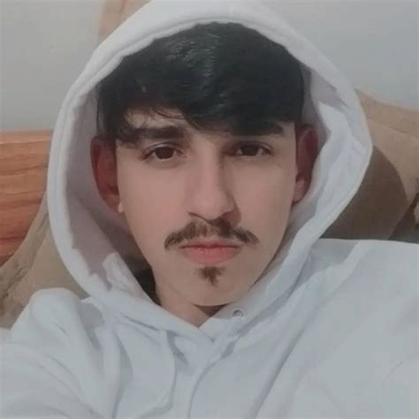 Matheus Mathews17 On Threads