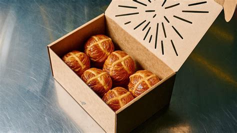 Lunes Highly Sought After Hot Cross Cruffins Are Returning For Another Delicious Easter
