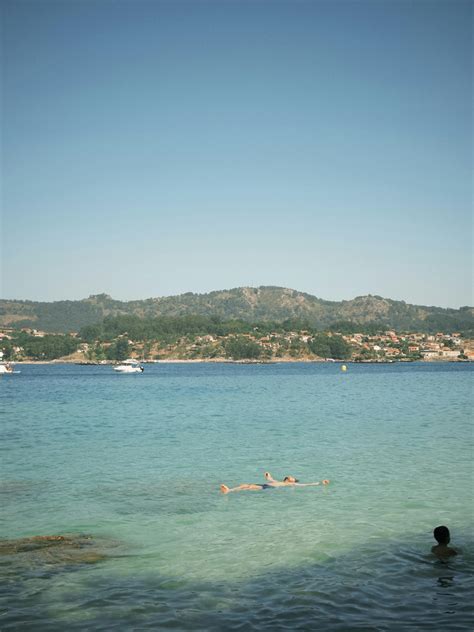 Deedeegattonswimsuit Photos Download The Best Free Deedeegatton