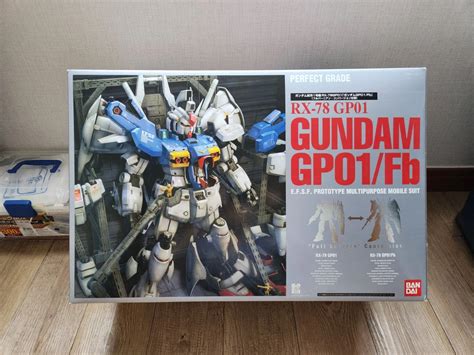 반다이 정품 미개봉and대륙 건담 판매 당근 중고거래