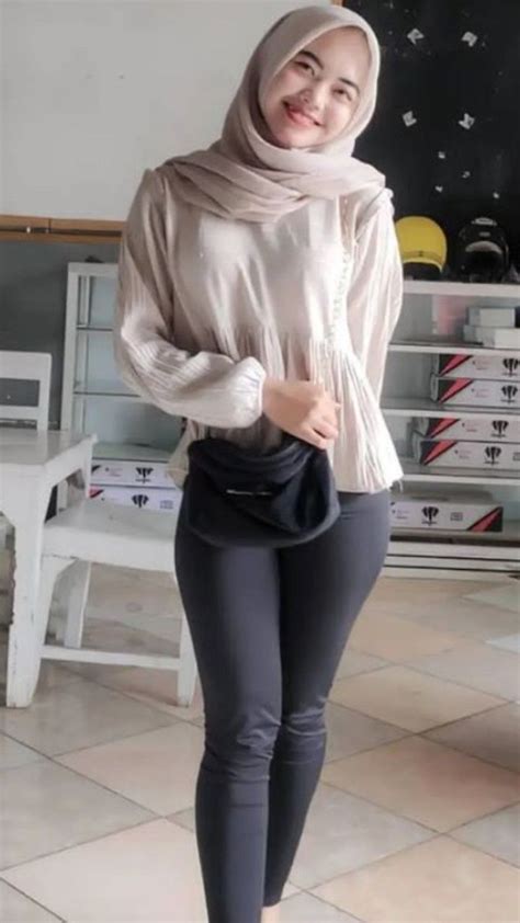 Pin Oleh Wiwi Di Simpan Cepat Gaya Hijab Pakaian Seksi Bola Basket