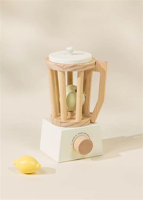 Wooden Blender Foam Coco Village