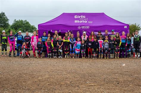 Castle Combe Circuit Added A New Photo Castle Combe Circuit