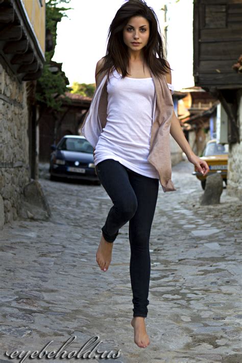 Sapphire Elia S Feet