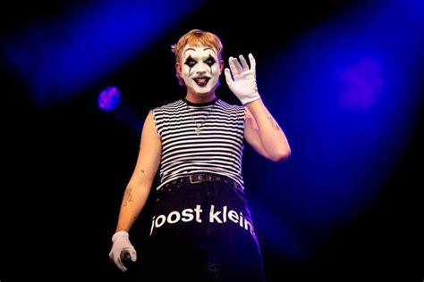Pin By Fi On •joost• Klein Rapper Guys