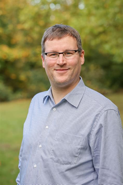 Vom Schattensein Ins Rampenlicht Djv Marburg Erwacht