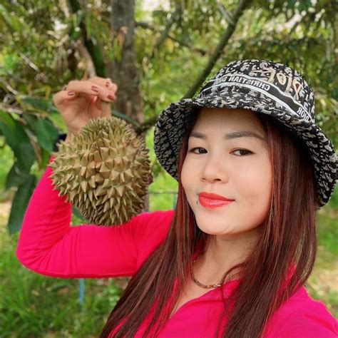 Leakhena Online Shop