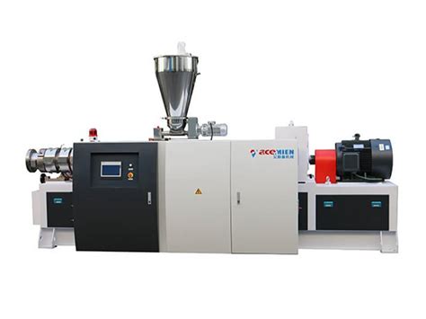 Features Of Plastic Extrusion Molding Acemien Machinery