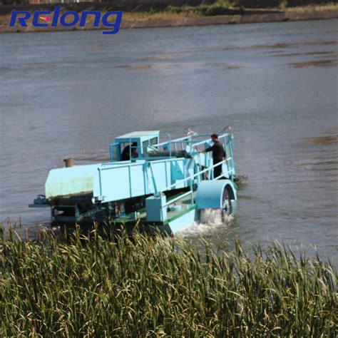 China Water Hyacinth Harvester Aquatic Grass Cutting Boat Weed