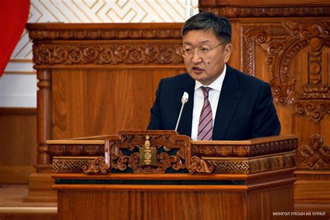 Нийгмийн эрүүл мэндийн тусламж үйлчилгээний тухай хууль зэрэг 115 хуулийн төслийг эцэслэн