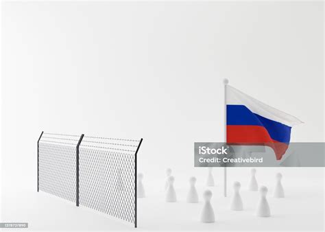 러시아 국기와 사람들은 가시 울타리 뒤에 인물 러시아의 고립은 다른 세계로부터 제재 러시아어 우크라이나어 충돌 전쟁 점령을 중지합니다 텍스트를 위한 공간을 복사할 수