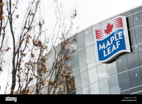 Maple Leaf Foods Logo
