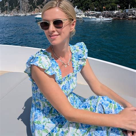 Η Nicky Hilton φόρεσε το φόρεμα με βολάν και σούρες που θα λατρέψουμε